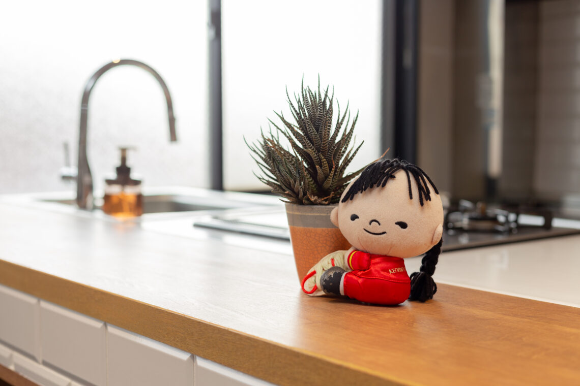 【抽選で詰め合わせBOXが当たる！】笑顔を届けるケンミン食品の「ミッキーマウス/ライスヌードル」誕生秘話と魅力 - Allecolle